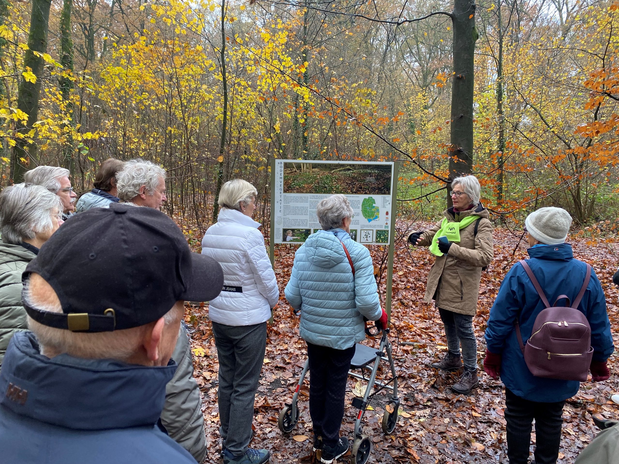 Warande langs de infoborden - Helmond