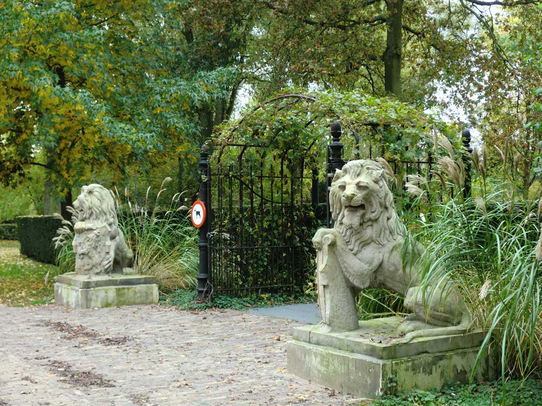 Kruidenwandeling in het Beatrixpark - IVN